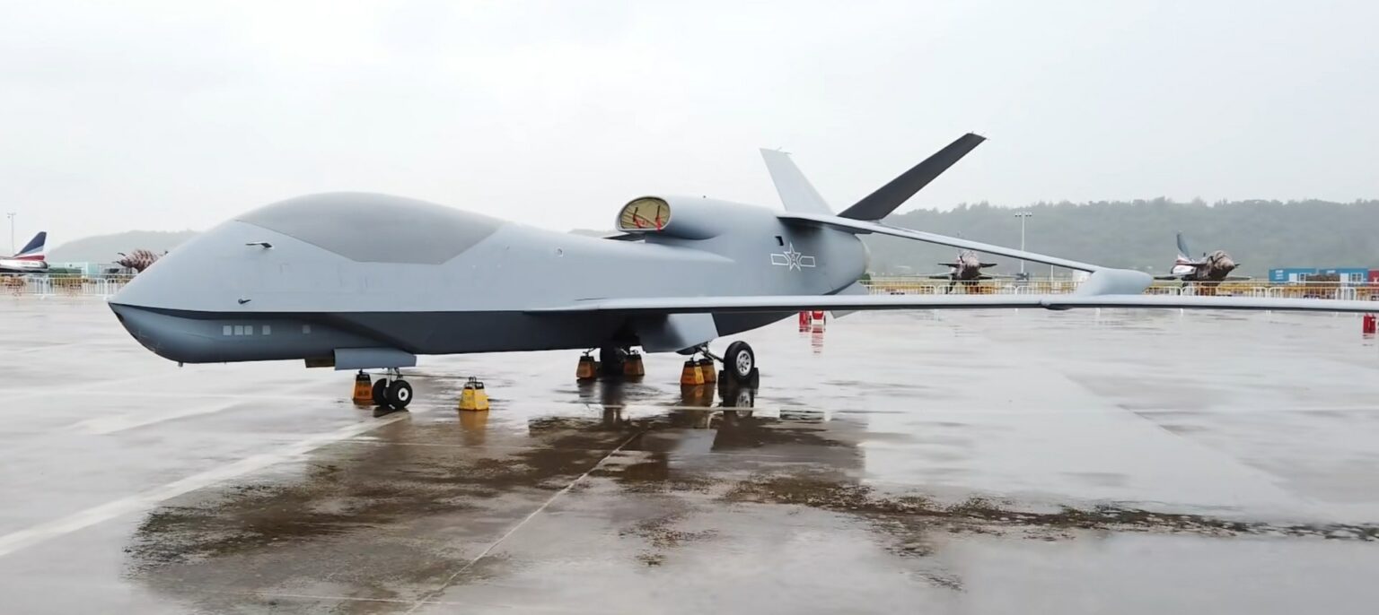 UAV TẦM CAO Guizhou WZ-7 Soaring Dragon - Lemo's linkebook